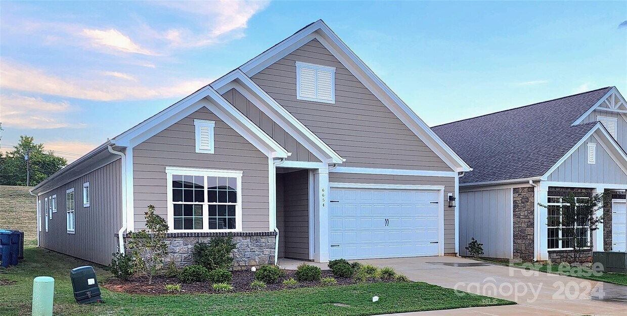 4592 Kobus Ct., Sherrills Ford, NC 28673 - House Rental in Sherrills ...