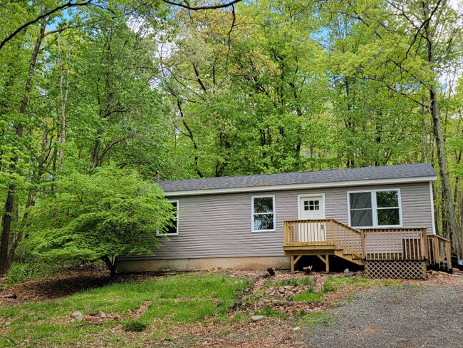 1405 David Ln, Long Pond, PA 18334 | Apartments.com