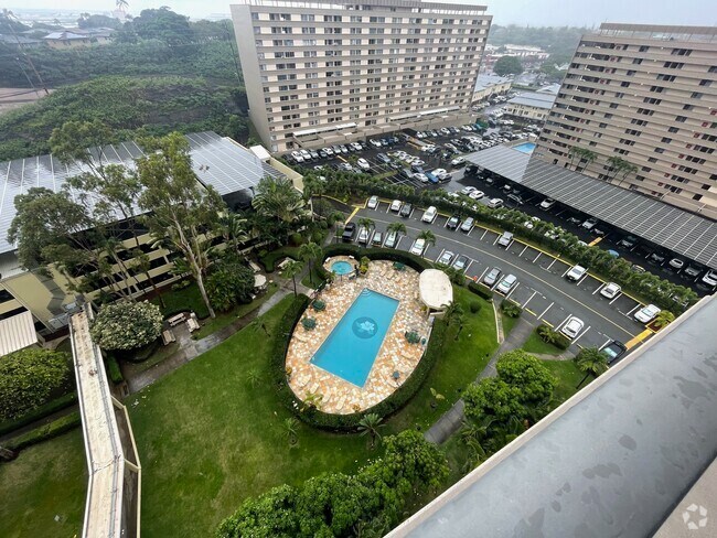 Aliamanu-Salt Lake-Foster Village Apartments for Rent with a Garage ...