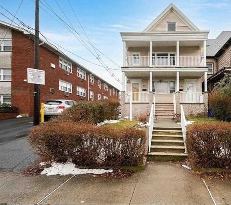 28 E 32nd St Unit 1, Bayonne, NJ 07002 - Room for Rent in Bayonne, NJ | Apartments.com
