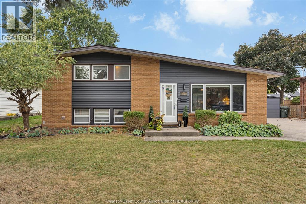 3775 Virginia Park Ave, Windsor, ON N9E 2C7 - Maison à Louer à Windsor ...