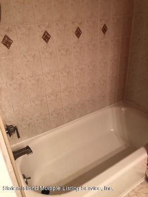 21 Richard Ln, Staten Island, NY 10314 - Room for Rent in Staten Island ...