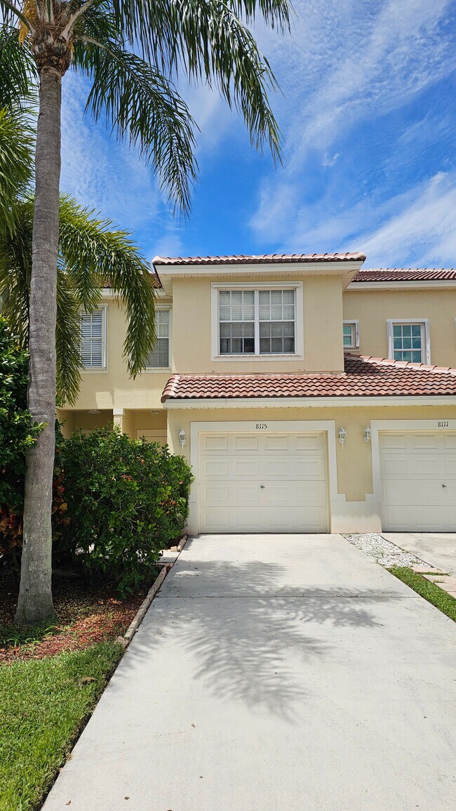 Melrose Apartments for Rent with a Garage - Boynton Beach, FL - Updated ...