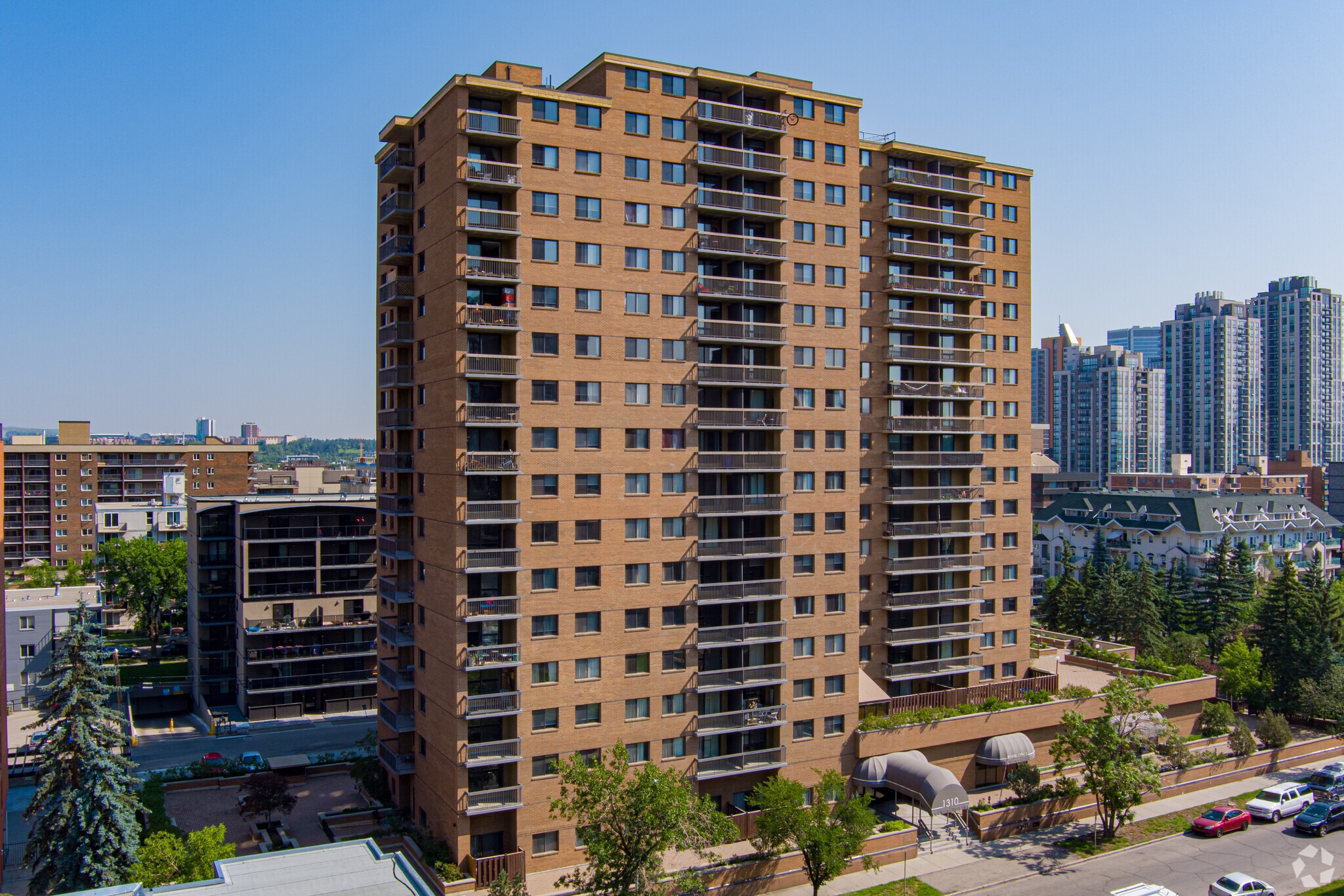 Chelsea Estates Apartments - 1310 14 Ave SW Calgary, AB | Apartments.com