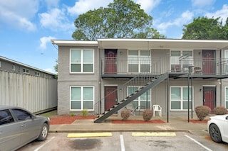 Rose Plaza - 3031 Sumpter St Houston, TX 77026 | Apartments.com