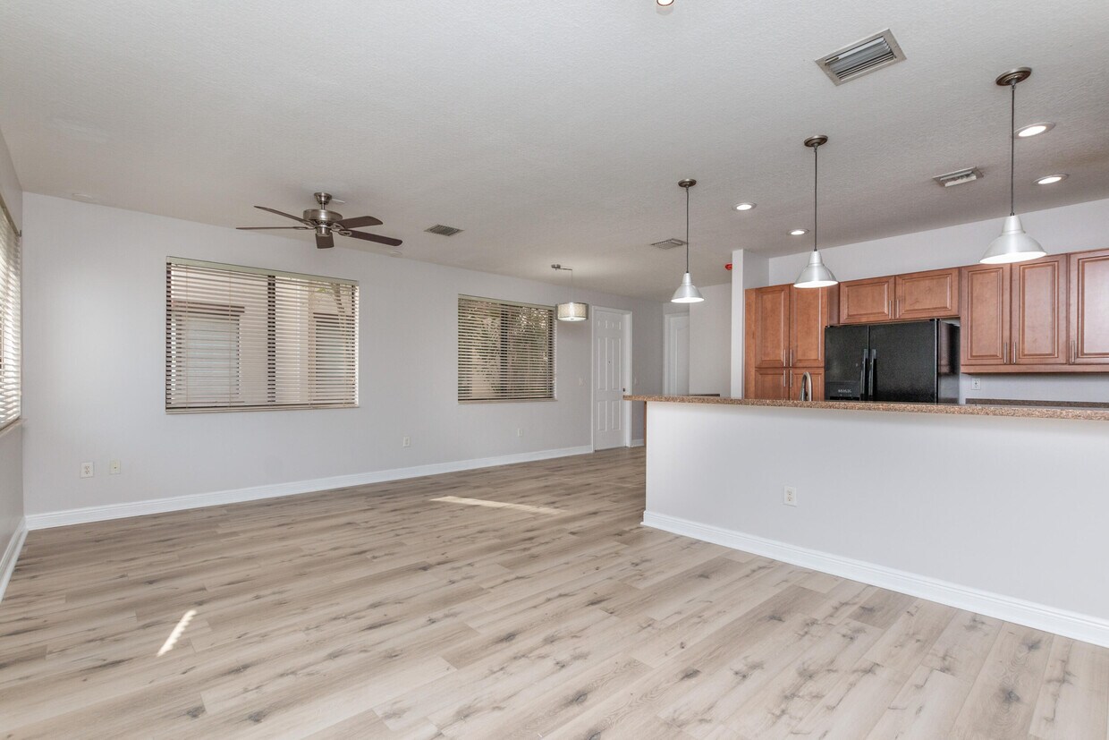 1624 SW 33rd Ct, Fort Lauderdale, FL 33315 - Townhome Rentals in Fort ...