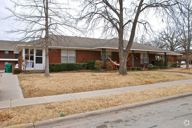 Bryan Court Apartments - 309 Bryan St Denton, TX 76201 | Apartments.com