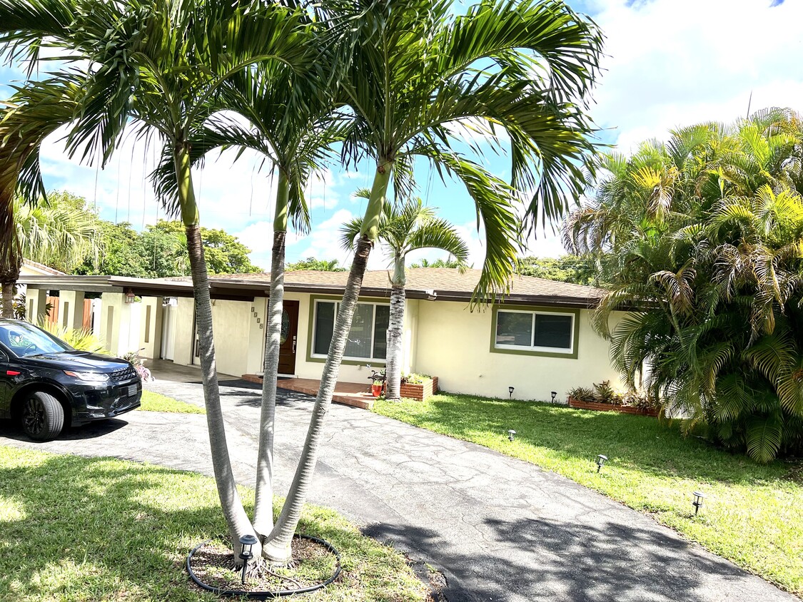 3329 Arthur St, Hollywood, FL 33021 - House Rental in Hollywood, FL ...