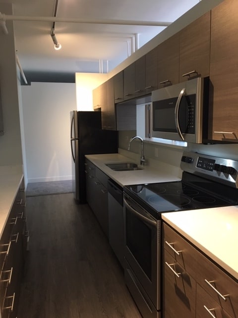 Downer Place Lofts - 220 E Downer Pl Aurora, IL | Apartments.com