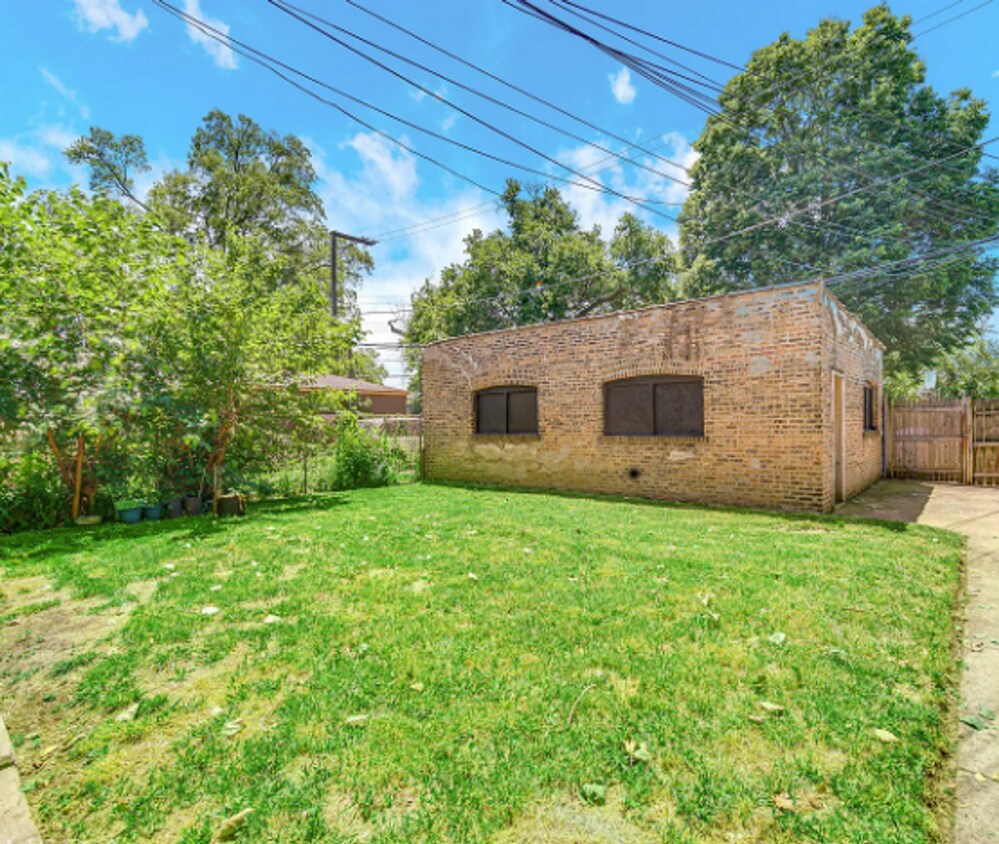 7948 S Ridgeland Ave Chicago, IL 60617 - Alquileres en Chicago, IL ...