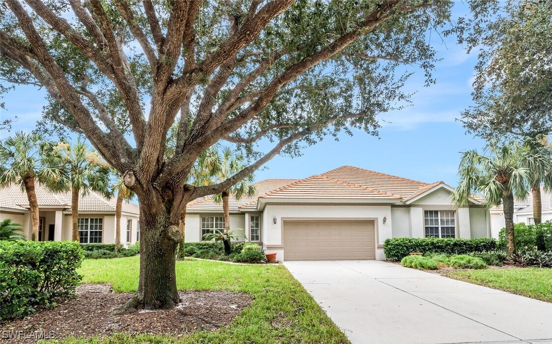 6782 Old Banyan Way, Naples, FL 34109 - Condo for Rent in Naples, FL ...