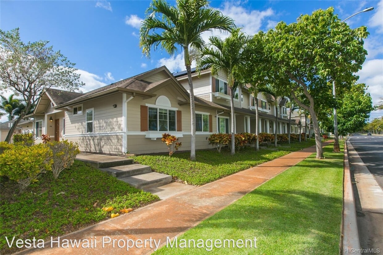 91-1161-1161 Keoneula Blvd Unit #Q1, Ewa Beach, HI 96706 - Room for ...