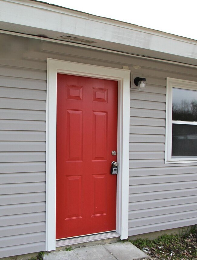 29194 W Karen St Unit C, Denham Springs, LA 70726 - Room for Rent in ...