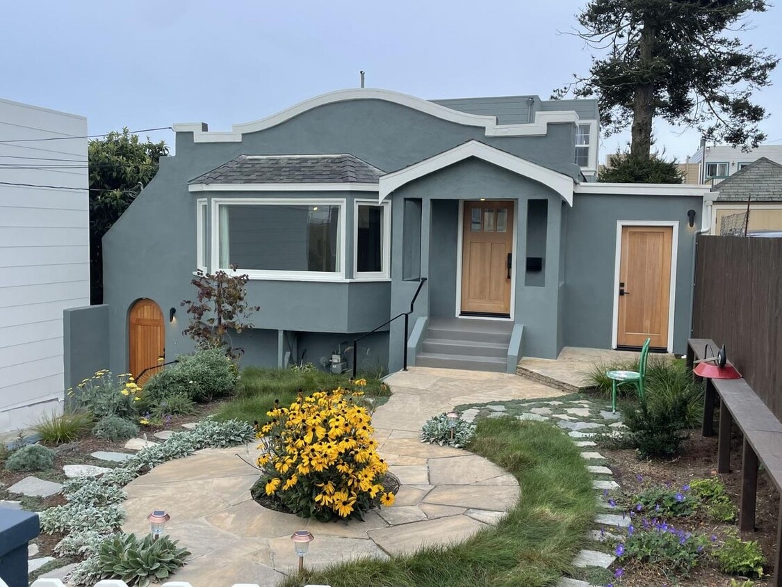 978 Capitol Ave, San Francisco, CA 94112 - House Rental in San Francisco, CA | Apartments.com