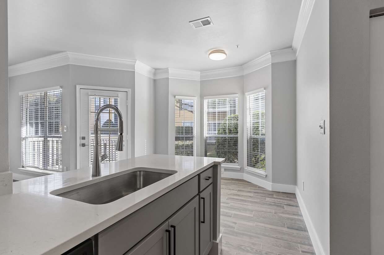 Solano at Chapel Hill - 100 Saluda Ct Chapel Hill, NC 27514 ...