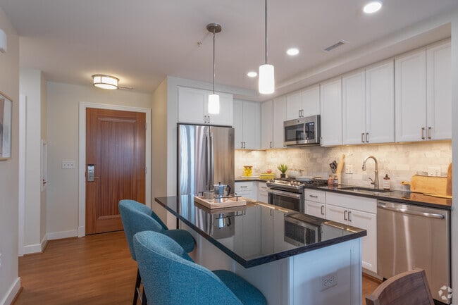 Ballston/Virginia Square Apartments for Rent with a Yard - Arlington ...