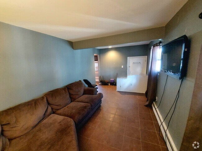 Apartments For Rent in Plainview NY - 9 Rentals | Apartments.com