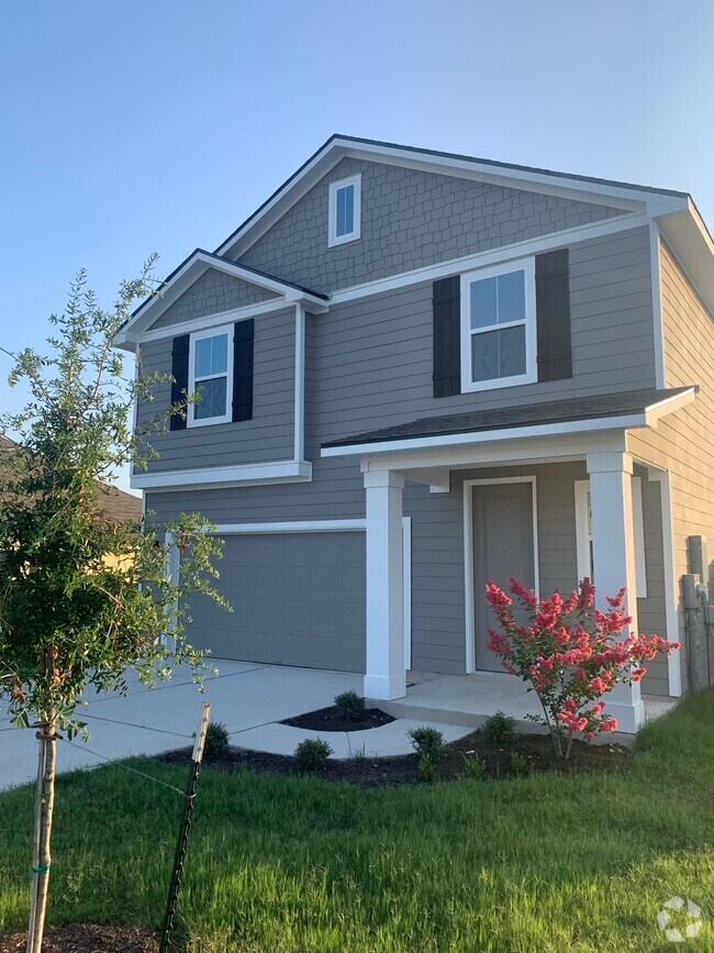 Orchard Ridge Apartments for Rent with a Garage - Liberty Hill, TX - 1 ...