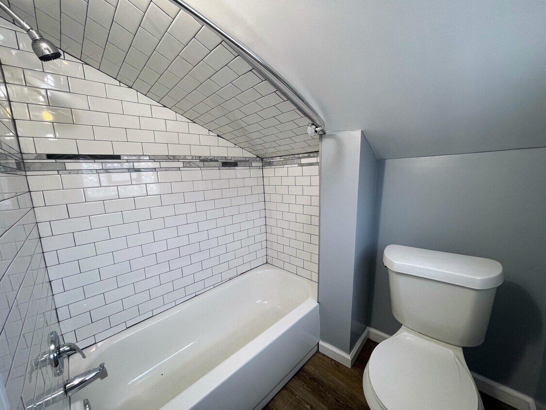 215 Efner St, Buffalo, NY 14201 - House Rental in Buffalo, NY ...