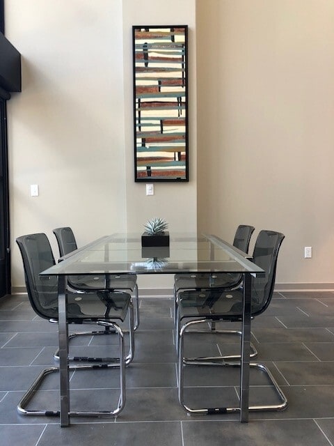 AT580 Apartments - 580 Walnut St Cincinnati, OH 45202 | Apartments.com