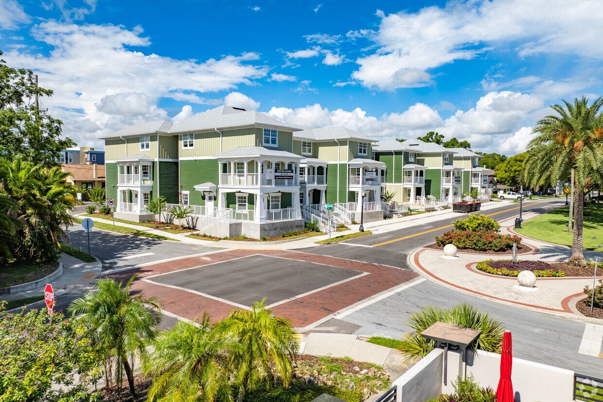 Valencia at the Park - Apartments in Lakeland, FL | Apartments.com