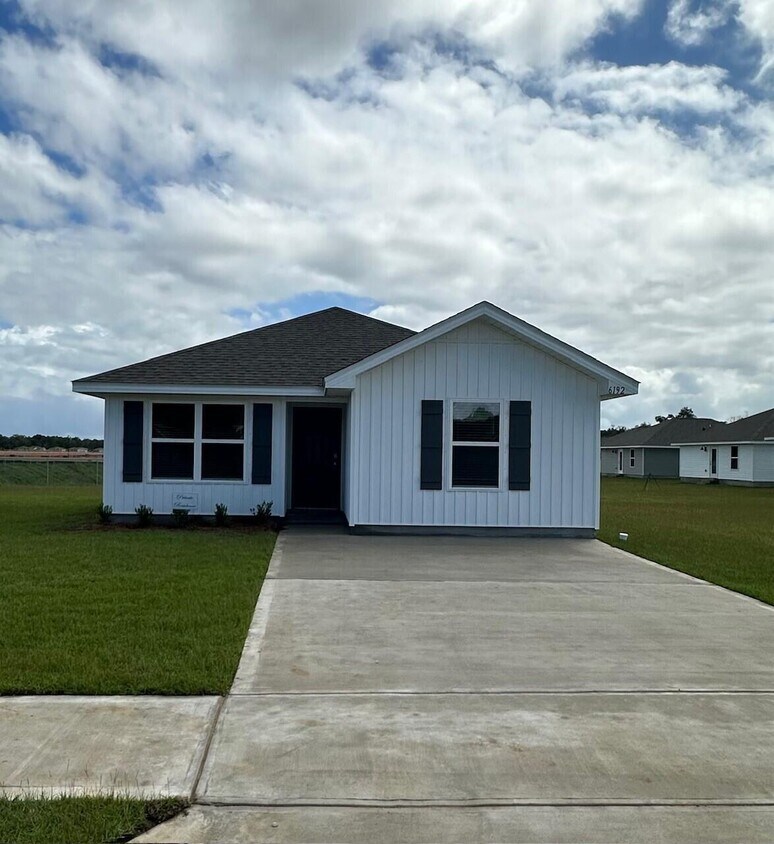 6192 June Bug Dr, Milton, FL 32583 - House Rental in Milton, FL ...