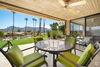 Silver Spur Ranch Apartments for Rent with a Swimming Pool - Palm ...