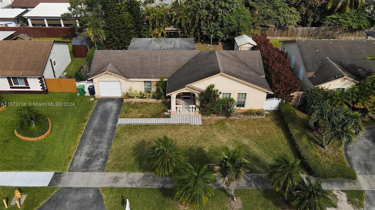13821 SW 285th Terrace, Homestead, FL 33033 - House Rental in Homestead ...
