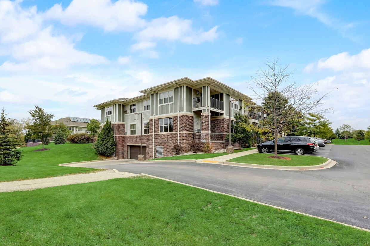 Meadow Ridge - 1821 Meadow Ln Pewaukee, WI 53072 | Apartments.com