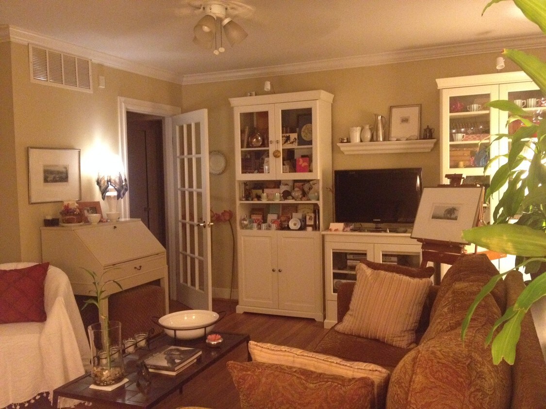 2477 N Decatur Rd, Decatur, GA 30033 - Condo for Rent in Decatur, GA ...