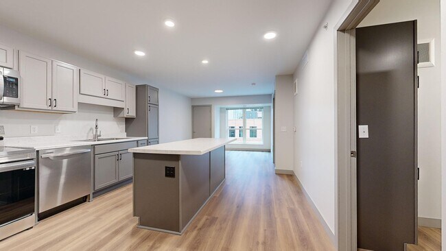 Ladder 260 - Apartments in Minneapolis, MN | Apartments.com