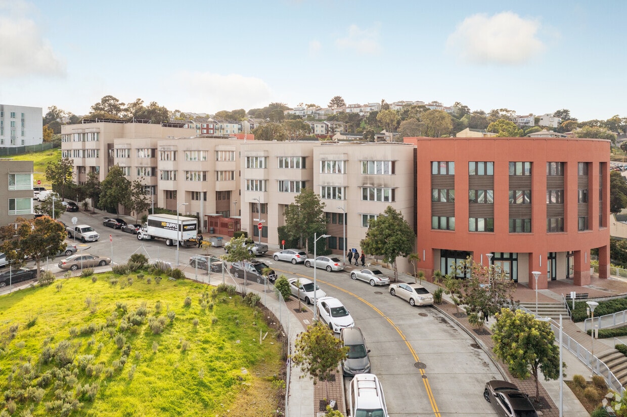 Hunters View - 125 Middle Point Rd San Francisco, CA 94124 | Apartments.com