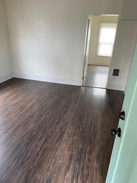 547 S Sullivan St, Seattle, WA 98108 | Apartments.com