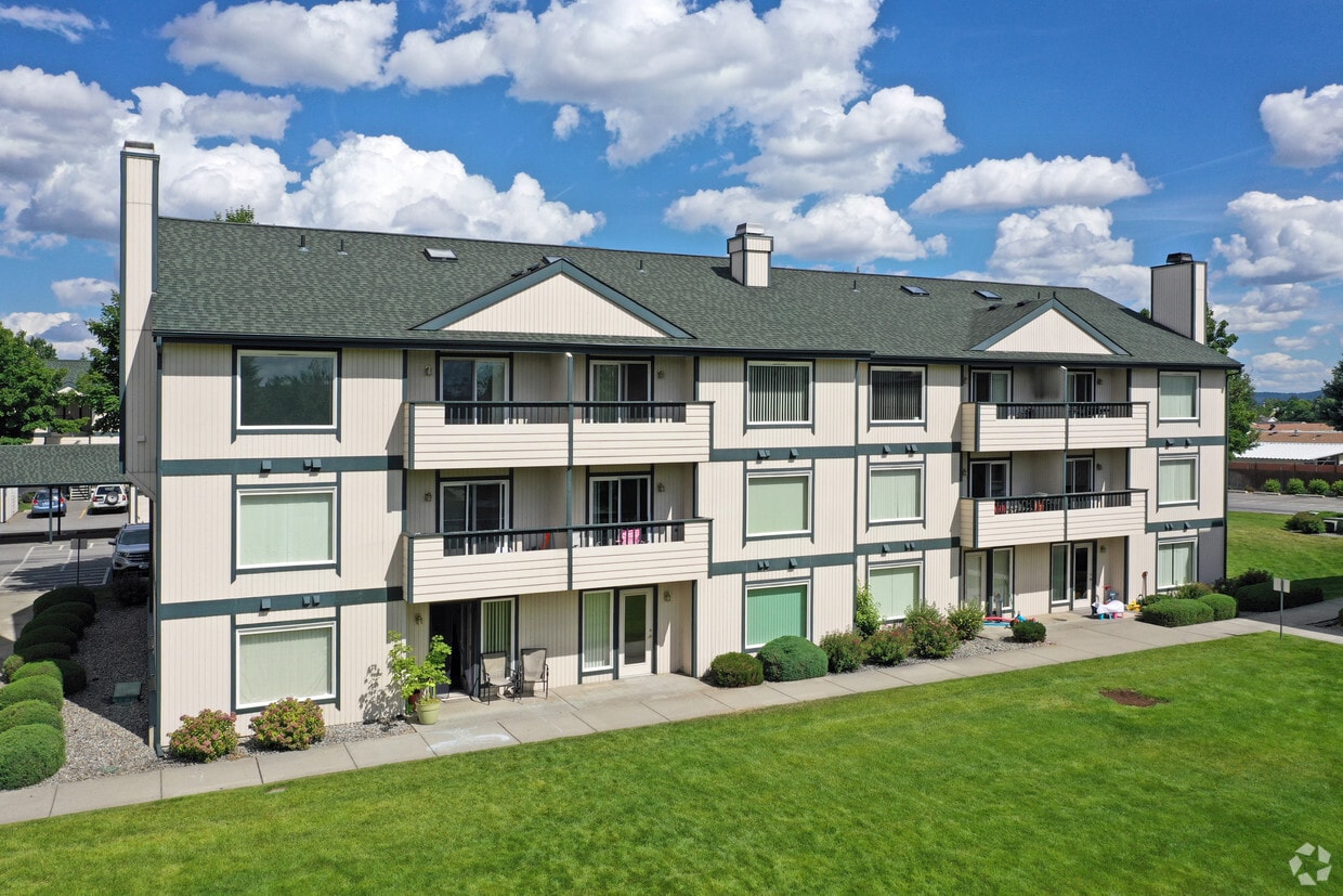 Cedar Springs Estates II & IIB - 1110 E Cozza Dr Spokane, WA 99208 ...