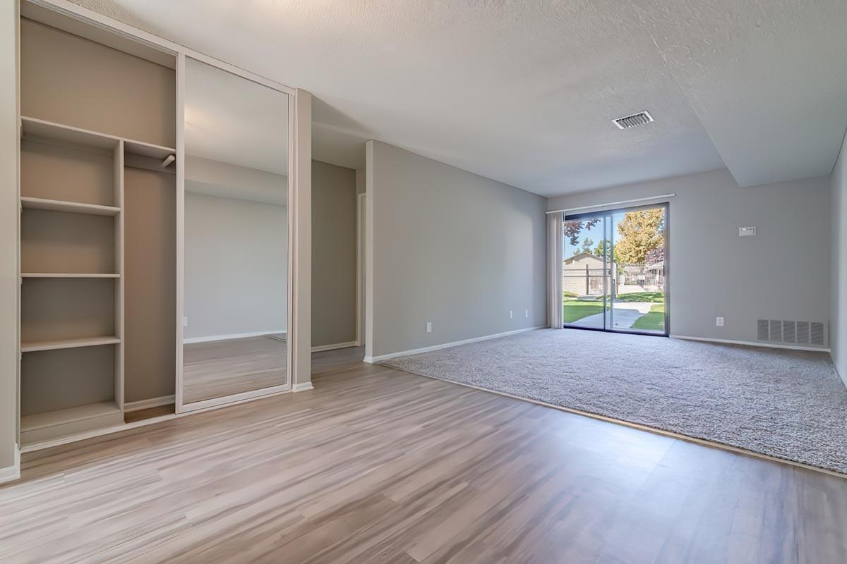 Sunset Ridge - Apartments in Lancaster, CA | Westside Rentals