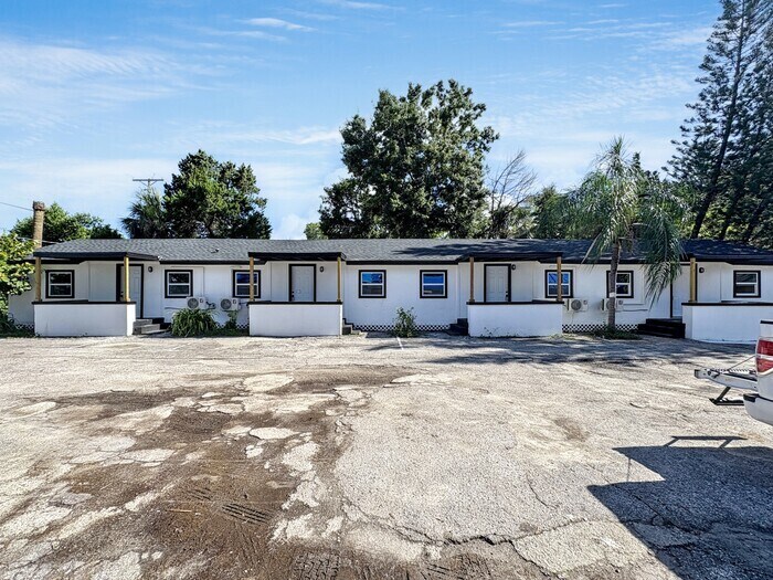 4605 N Hubert Ave Unit 14, Tampa, FL 33614 | Apartments.com