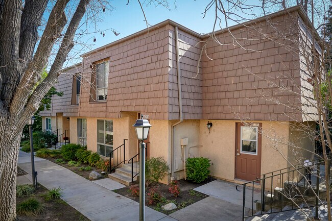 Historic Quarter Short Term Apartments for Rent - Agoura Hills, CA - 3 ...