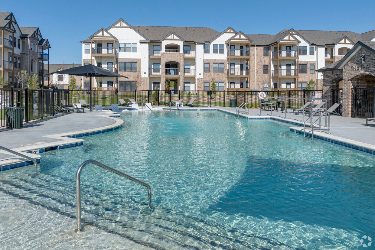Trails at Aspen Creek - 2602 W Tucson St Broken Arrow, OK 74011 ...
