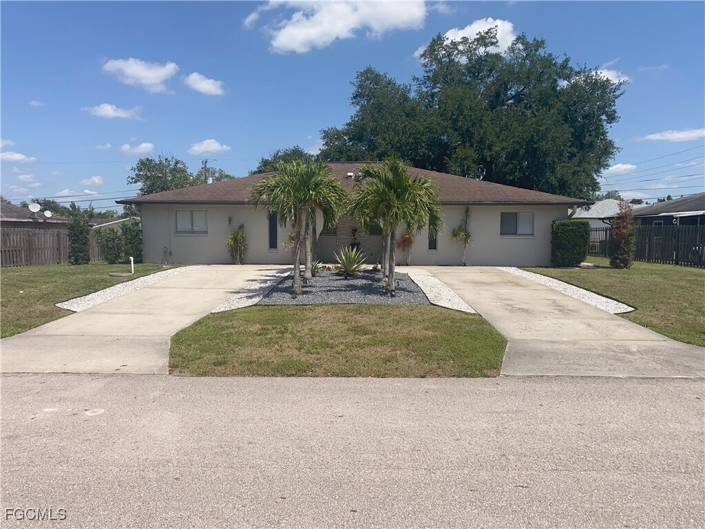 2258 Iris Way, Fort Myers, FL 33905 - Townhome Rentals in Fort Myers FL ...