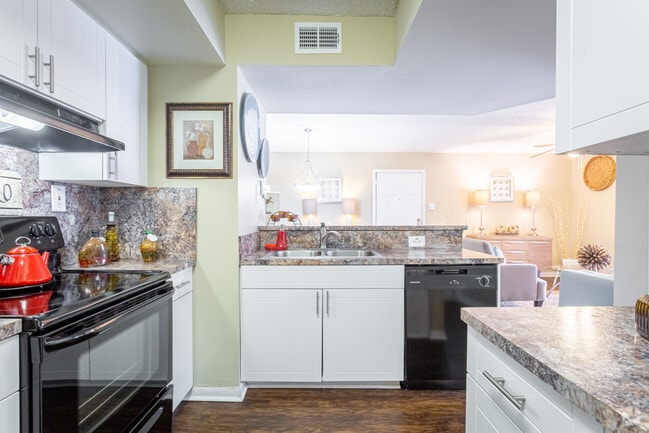 Esprit Condominiums Apartments for Rent with a Walk-In Closet - Miami, FL - Updated Today ...