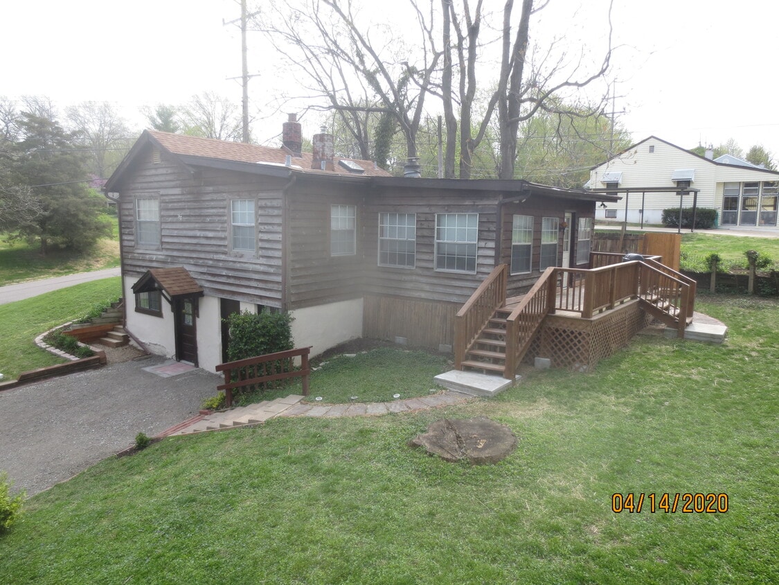 11238 Van Cleve Ave, St. Louis, MO 63114 - House Rental in St. Louis ...
