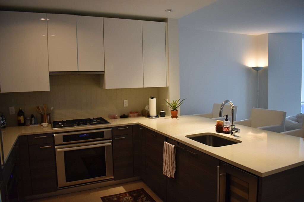 1 Franklin St Unit 2309, Boston, MA 02110 - Condo for Rent in Boston ...
