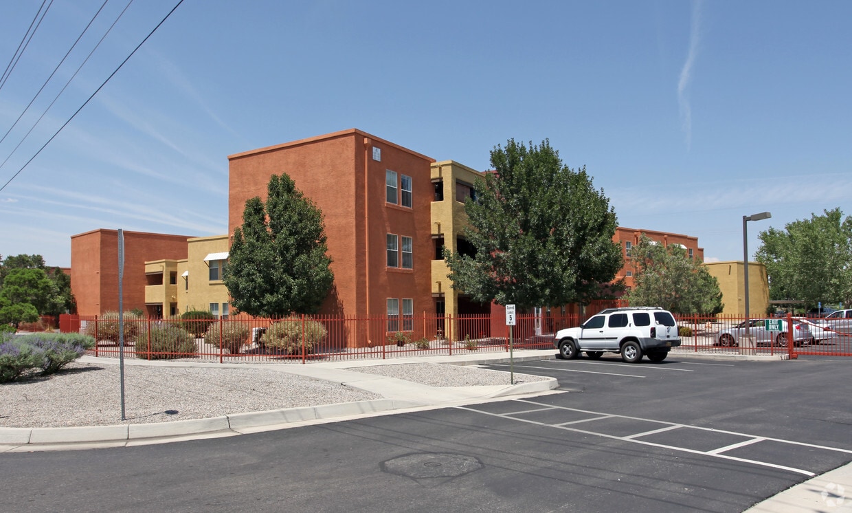 El Paseo Apartments - 301 El Pueblo Rd Nw Albuquerque, NM 87114 ...
