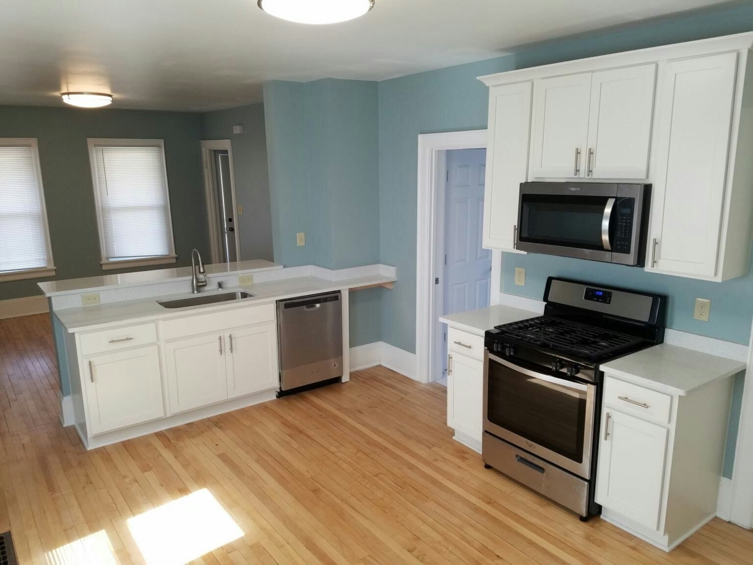 2766 N Fratney St Unit 2766A - Upper Level, Milwaukee, WI 53212 - Room ...