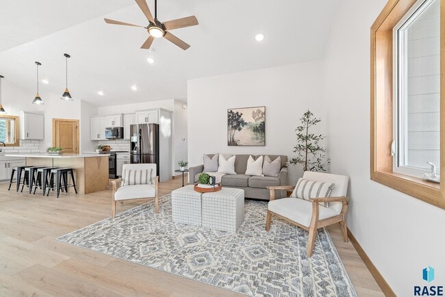 1209 S Foss Ave, Sioux Falls, SD 57110 - House Rental in Sioux Falls ...