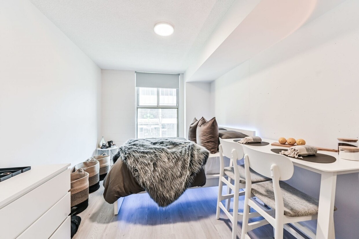 Avant | Student Living Apartments - 50 Gerrard St E Toronto, ON ...