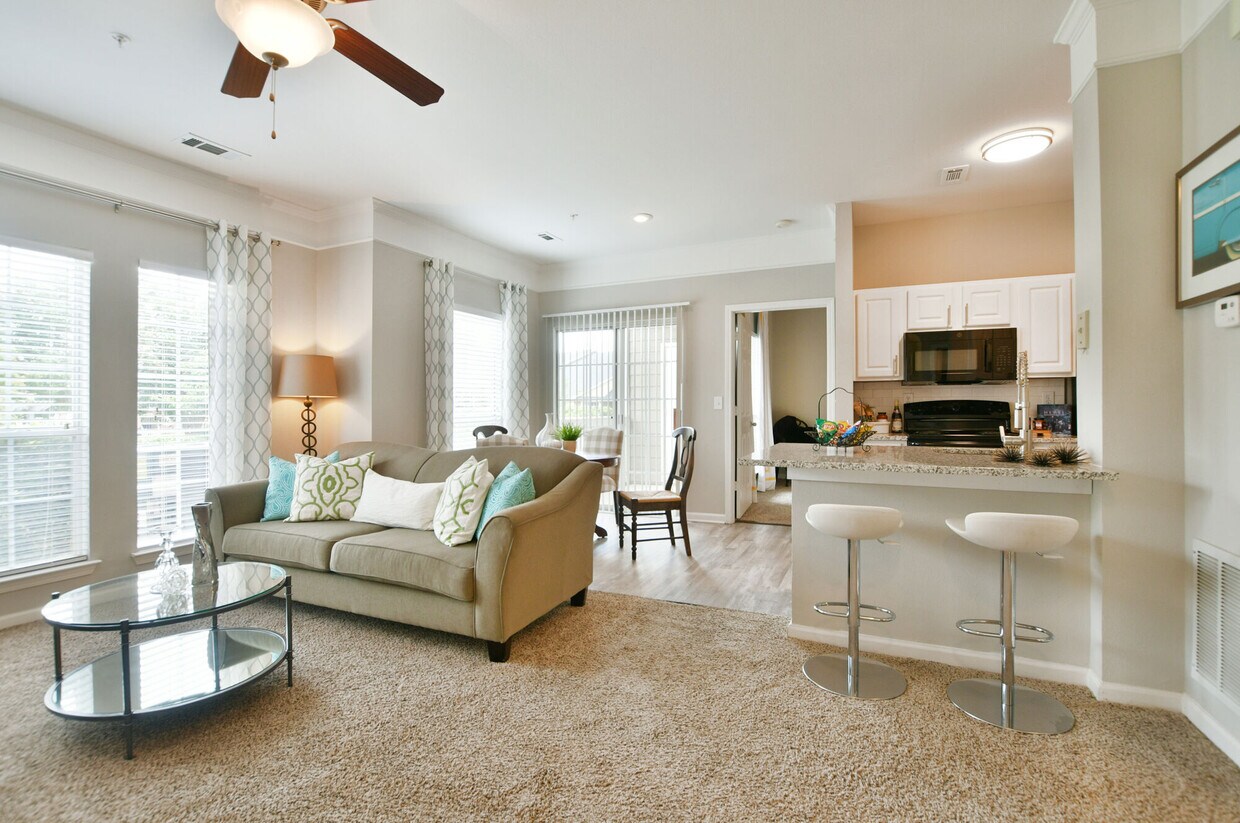 Braxton at Woods Lake - Apartments in Greenville, SC | Apartments.com