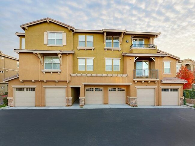 Montessa at Whitney Ranch Apartments - Rocklin, CA | Apartments.com