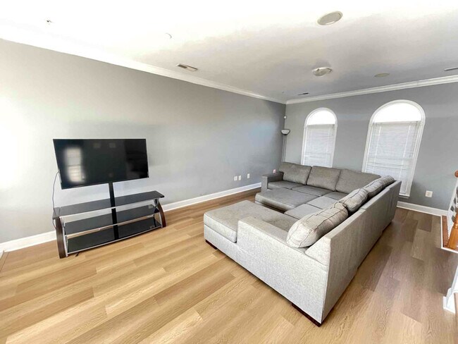 837 Ramsay St, Baltimore, MD 21230 | Apartments.com