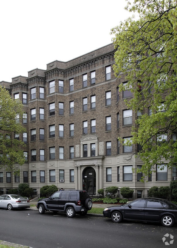 Commonwealth Apartments - 1144-1160 Commonwealth Ave Allston, MA 02134 ...